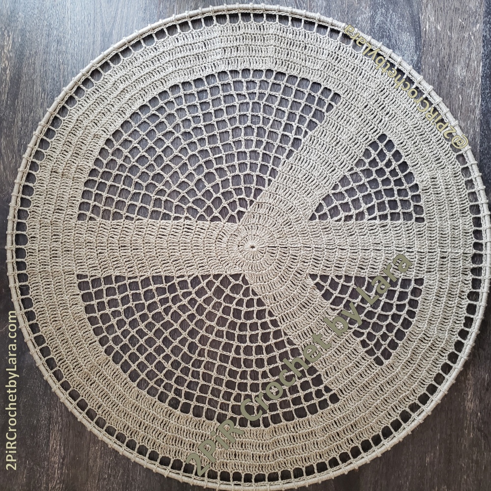 Crochet Pattern Peace Sign - FREE download | 2PiR Crochet by Lara
